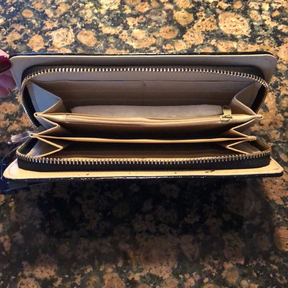 Kendall & James | Bags | Kendall James Black Wallet | Poshmark